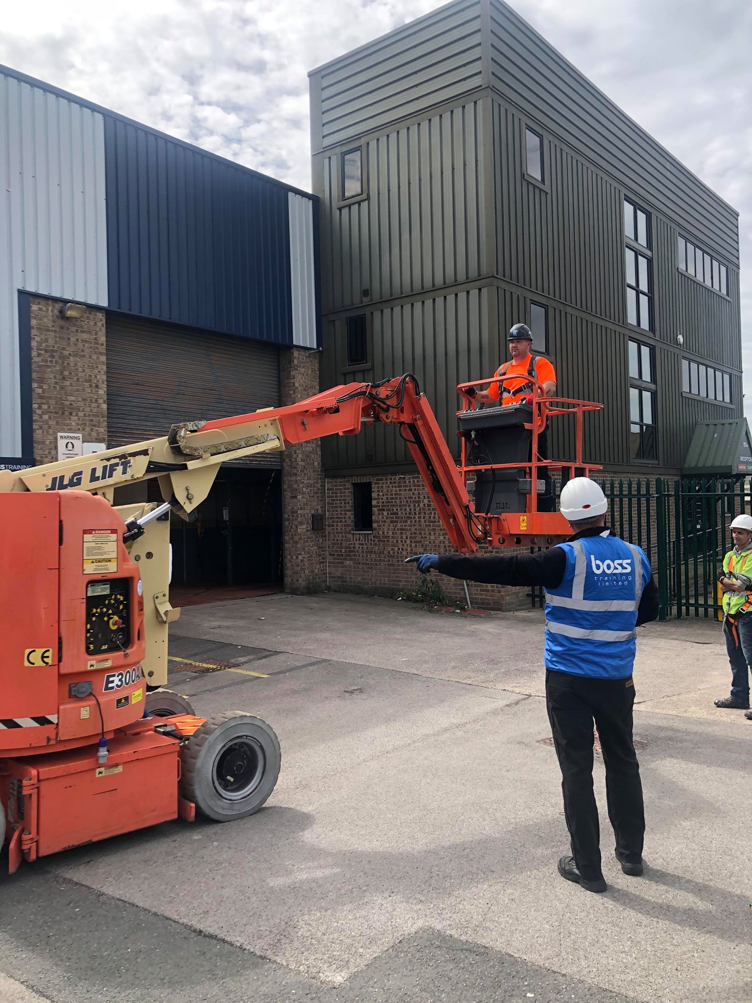 Boss training offer free IPAF & PASMA Training West Yorkshire & Midlands